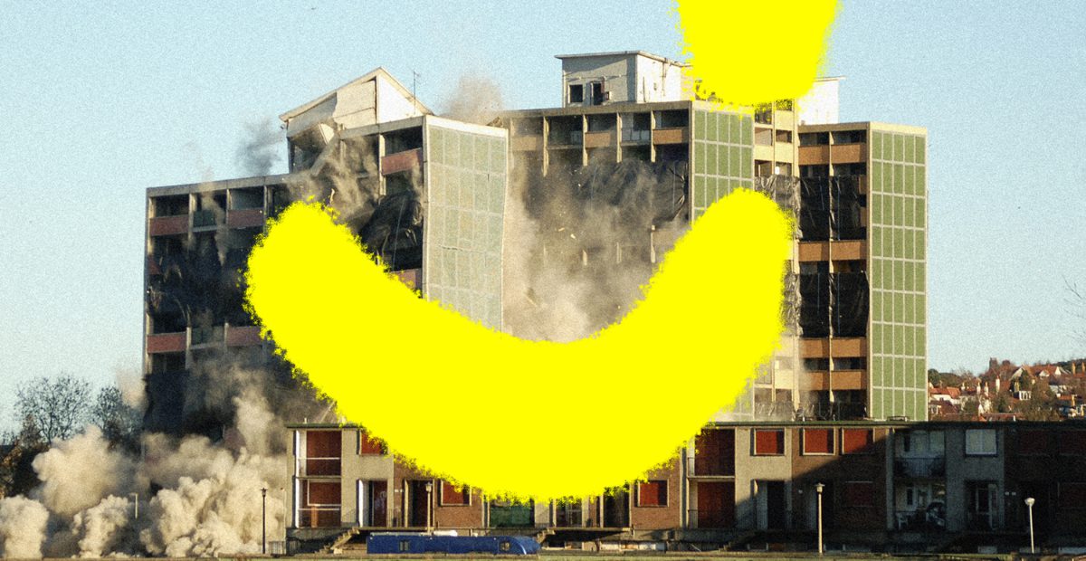 Premiere: Stratton - Bless - Inverted Audio