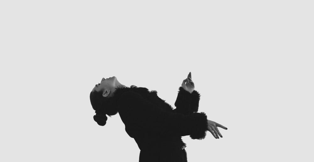 Premiere: Eva Swan - Wright Flyer - Inverted Audio